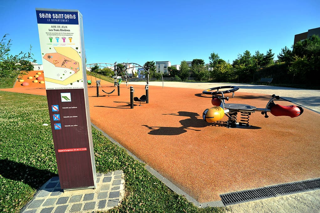 Stains, une visite au parc de jeux - Groupe ECT Stains, une visite au parc de jeux - Groupe ECT